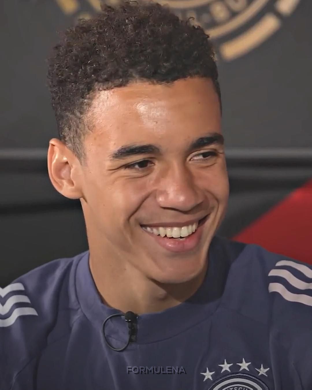 Jamal Musiala kleurplaten gratis om te printen en hoge kwaliteit